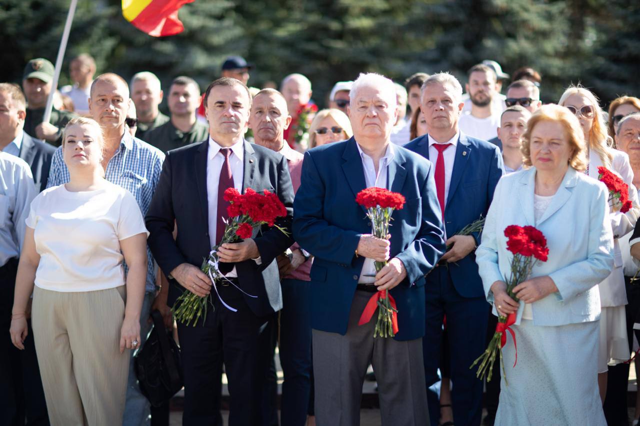 Voronin și Tarlev: O alianță a liderilor, uniți de istorie și de ...